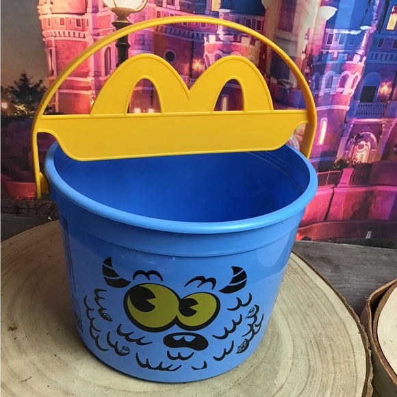 McDonald's | Accents | Mcdonalds Happy Meal Collectible Halloween Boo ...